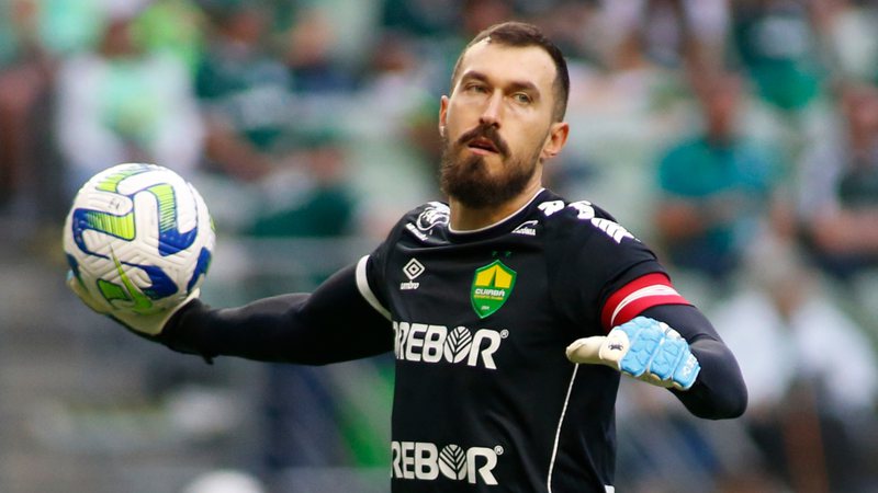 Walter se despede do Cuiabá após 203 jogos e deixa um legado ...