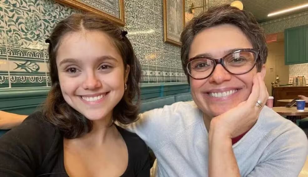 Filha de Sandra Annenberg denuncia preconceito linguístico; veja vídeo ... Filha de Sandra Annenberg denuncia preconceito linguístico; veja vídeo ...