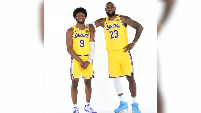 LeBron e Bronny James participam juntos do primeiro media day da NBA; veja vídeo - O Matogrossense