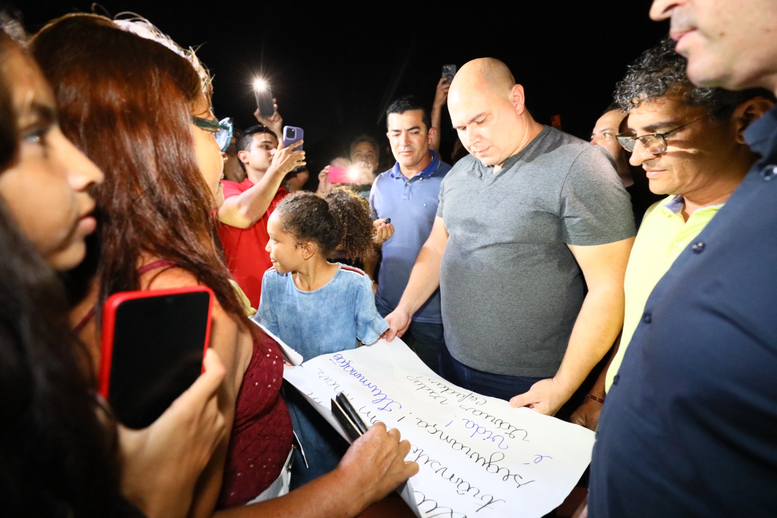 Manifestação no Contorno Leste: Abilio Brunini assume compromisso com ...