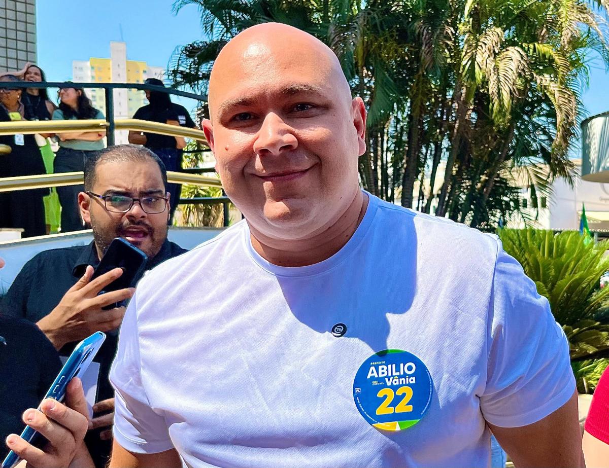 Abílio ironiza baixa adesão em protesto e de